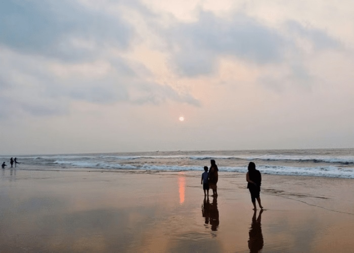 Discover Ganjam: Explore Gopalpur Beach, Taratarini Temple, and Chilika ...